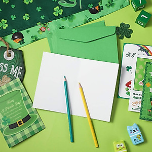 Zonon 24 Pieces St Patrick's Day Card with Envelope Green Shamrock Irish St Patrick's Day Cards Assorted Greeting Cards for Home