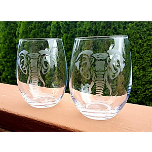 Etched elephant wine glass set, etched wine glass, elephant glass, wine gift, wine glass set of 2, etched elephant, elephant wine glass, stemless wine glass, 15 oz. wine glass