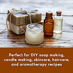 DIYBeauty Bulk Peppermint Essential Oil - Large Size 32 fl oz Bottle - 100% Pure and Undiluted Therapeutic Grade Mentha Piperita - Concentrated Extract