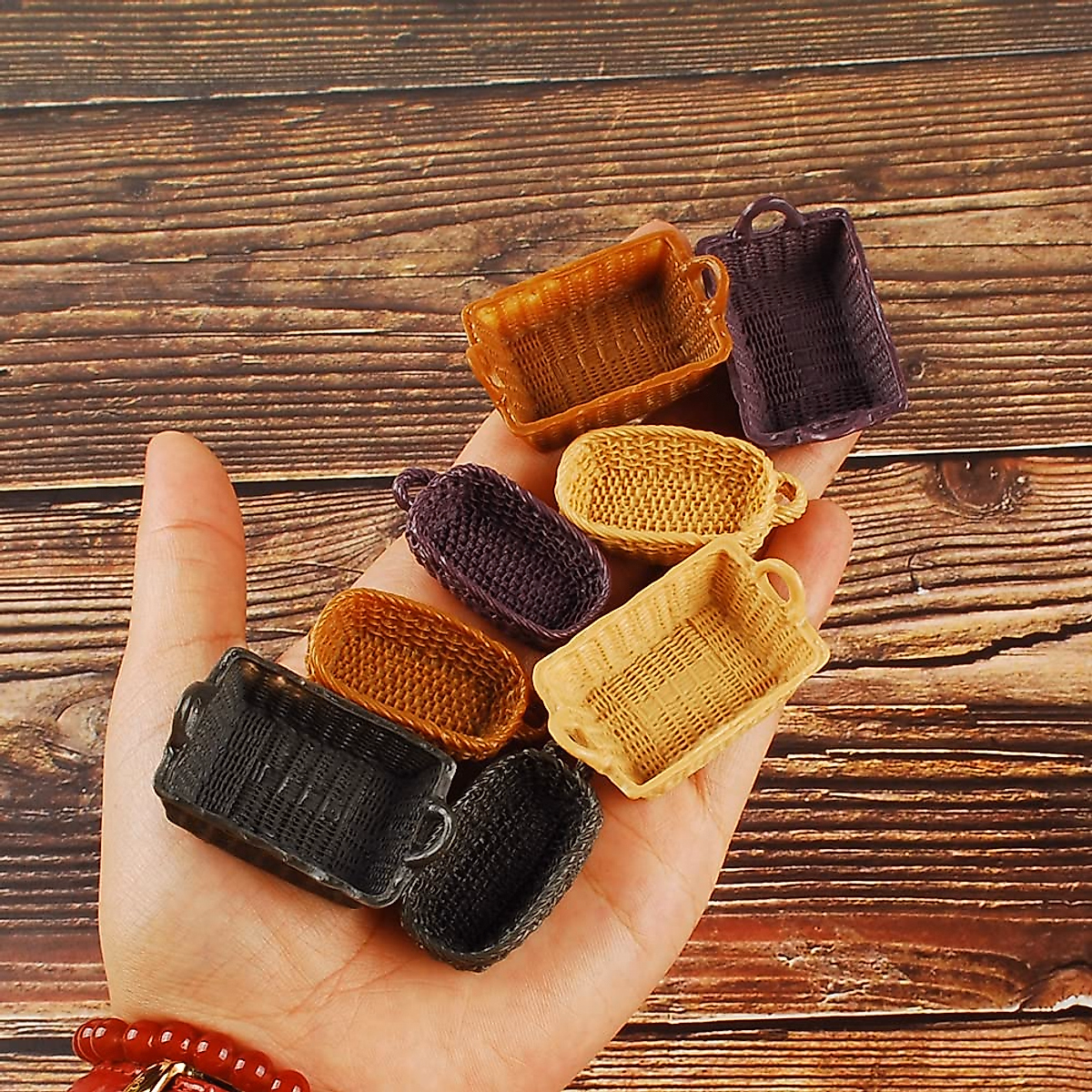 WFashion 8PCS 1/12 Mini Dollhouse Miniature Food Bread Basket Dollhouse Decoration Accessories…