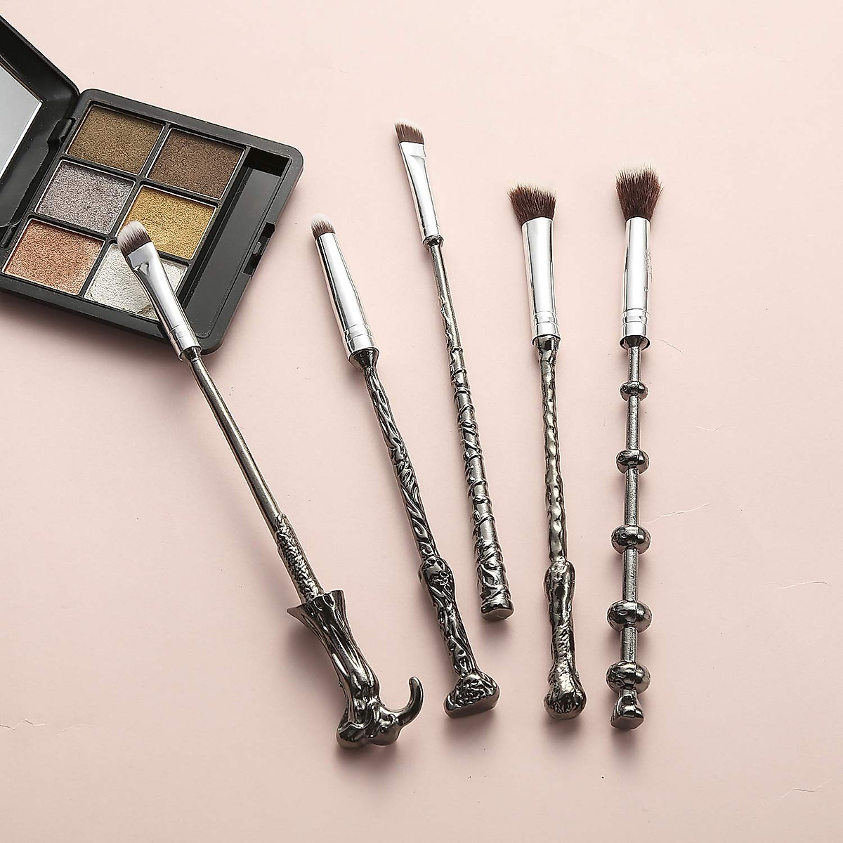 Gifts Wi-zard Wand Makeup Brushes 5 PCS Makeup Brush Set for Foundation Blending Blush Concealer Eyebrow Face Powder