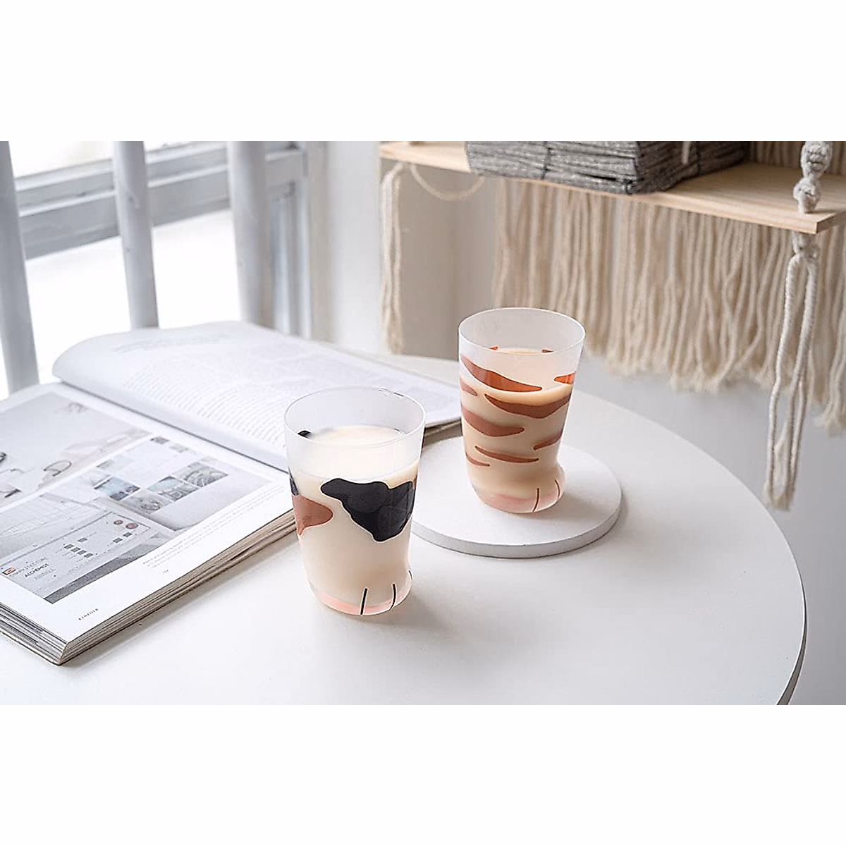 Cat Paw Cup，Cat claw Cup Milk Glass Frosted Glass Cup Cute Cat Foot Claw Print Mug Cat Paw for Coffee Kids Milk Glass Cups Tumbler Personality Breakfast Milk Cup (color 1+color 2)