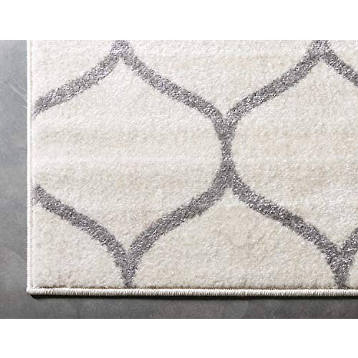 Unique Loom Trellis Frieze Collection Area Rug - Rounded (5' 1" x 8', Ivory/ Gray)