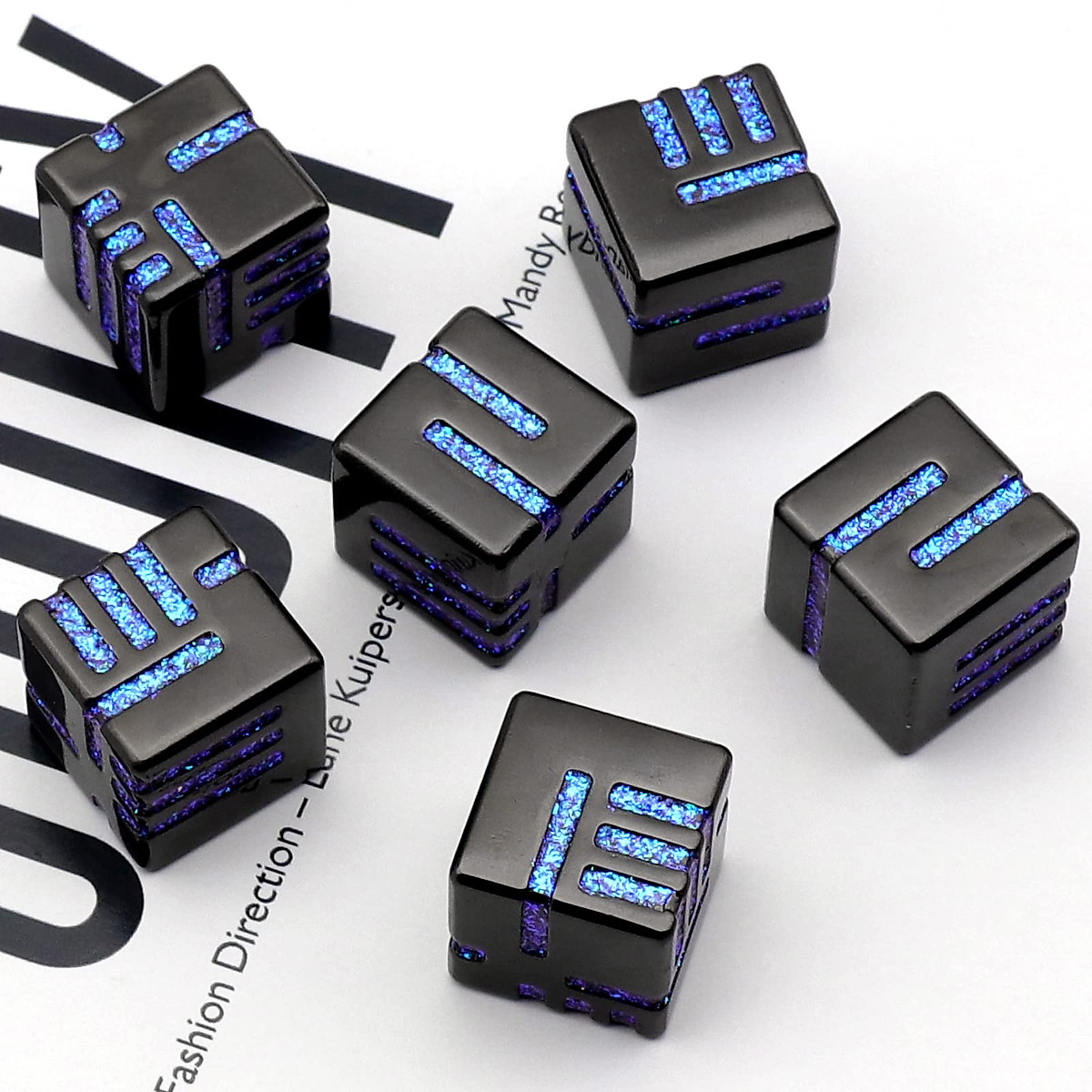 D6 Metal Dice Set, HNCCESG 6 Sided Dice 6 Pieces Solid Metal Game Dice for DND Dungeons and Dragons Role Playing Game RPG Pathfinder Shadowrun Warhammer D&D Accessories Gift (Glitter Blue)