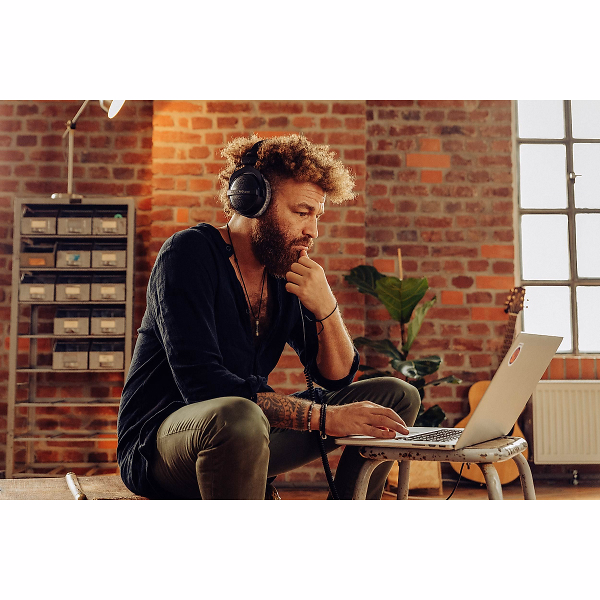 beyerdynamic DT 770 PRO 250 Ohm Studio Headphone (Renewed)