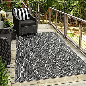Unique Loom Outdoor Trellis Collection Area Rug - Links Trellis (5' 3" x 8' Rectangle, Charcoal/ Gray)