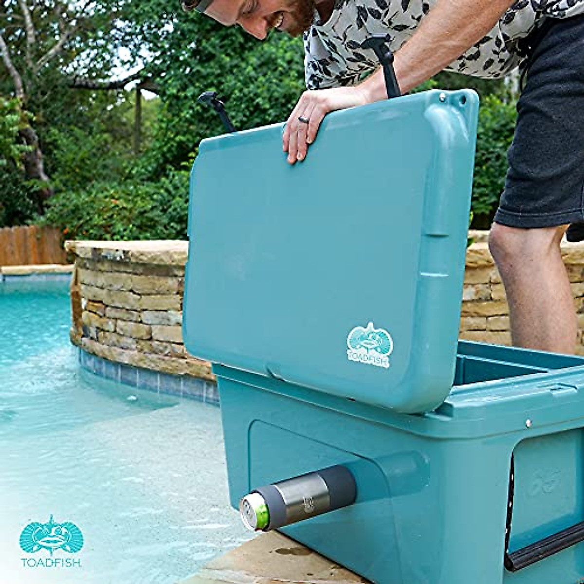 Toadfish Slim Non-Tipping Can Cooler for 12oz Cans - Suction Cup Cooler For Beer & Soda - Stainless Steel Double-Wall Vacuum Insulated Cooler - Sturdy Beverage Holder - (White)