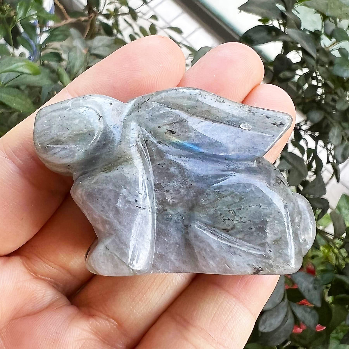 Neyisaa Hand Carved Stone Sitting Rabbit Statue, Healing Crystal Bunny Animal Figurines Sculpture Pocket Stones Home Decoration Easter Day Gift 2 Inches, Grey Moonstone
