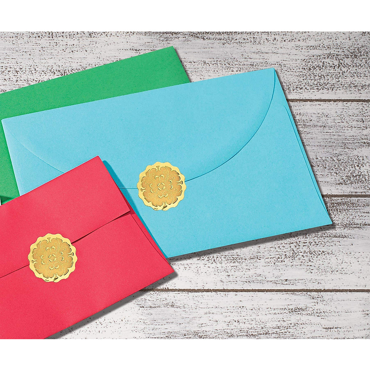 PaperDirect Gold Scalloped Embossed Foil Certificate Seals, 32 Count