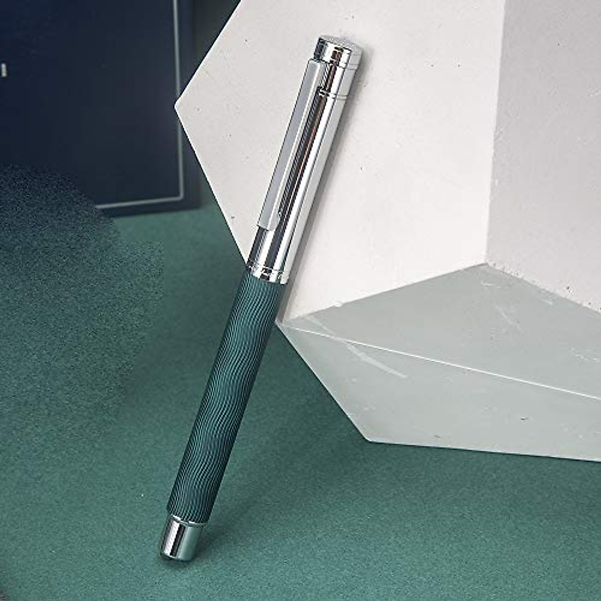 Hongdian 1843 Navigator Fountain Pen Fine Nib Solid Metal, Green Ripple Pattern with Refillable Converter and Metal Pen Case