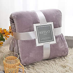 Flannel Fleece Throw Blanket Twin Size, Light Purple Lavender Premium Lightweight Violet Blankets Throws for Sofa Couch Chair Bed Camping Travel, Super Soft Cozy Warm Microfiber Blanket