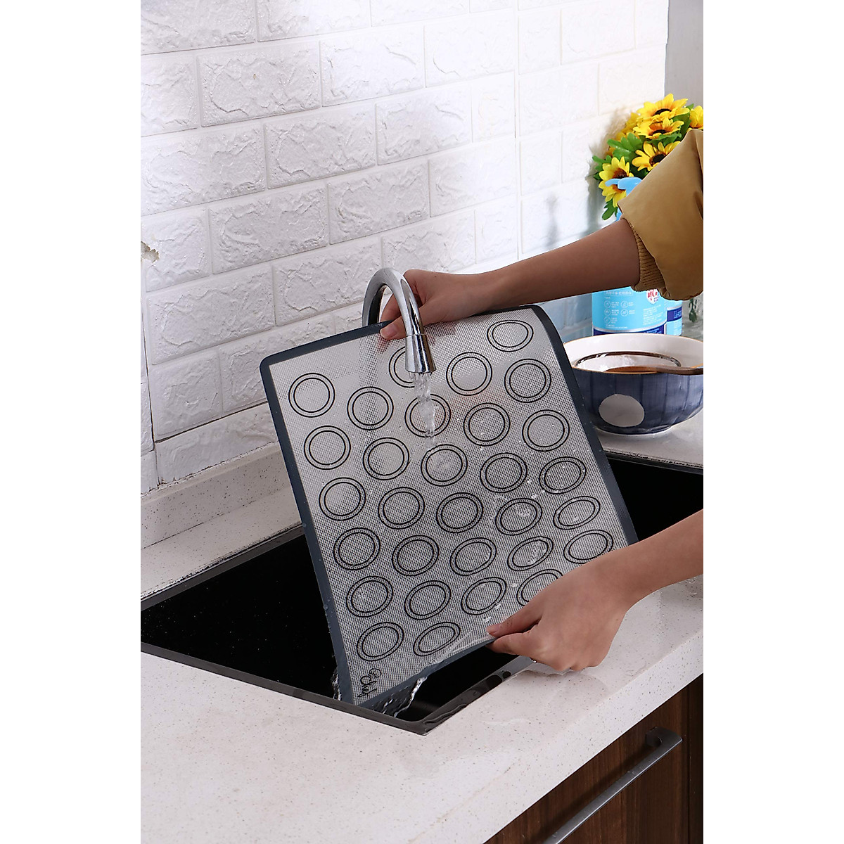 Silicone Baking Mats Set of 5 + 1 Spatula - 100% Non-Stick Reusable Food Safe Liners, Baking Sheets For Oven, Macaron