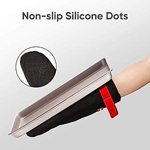 Coziselect Oven Mitts and Pot Holders Set, with Heat Resistance of Silicone, Flexibility of Pure Cotton and Terrycloth Lining, 500 F Heat Resistant, Black