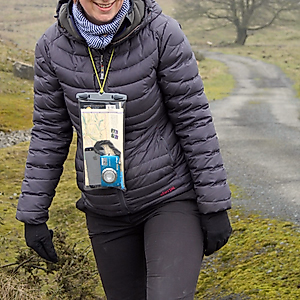 Aquapac Waterproof Small Paddle Case, Made in The UK, Carry Cord, Travel Essential, 5 Year Warranty, Eco Friendly, Watersports, Hiking, Mountain Biking, Running Accessory Black