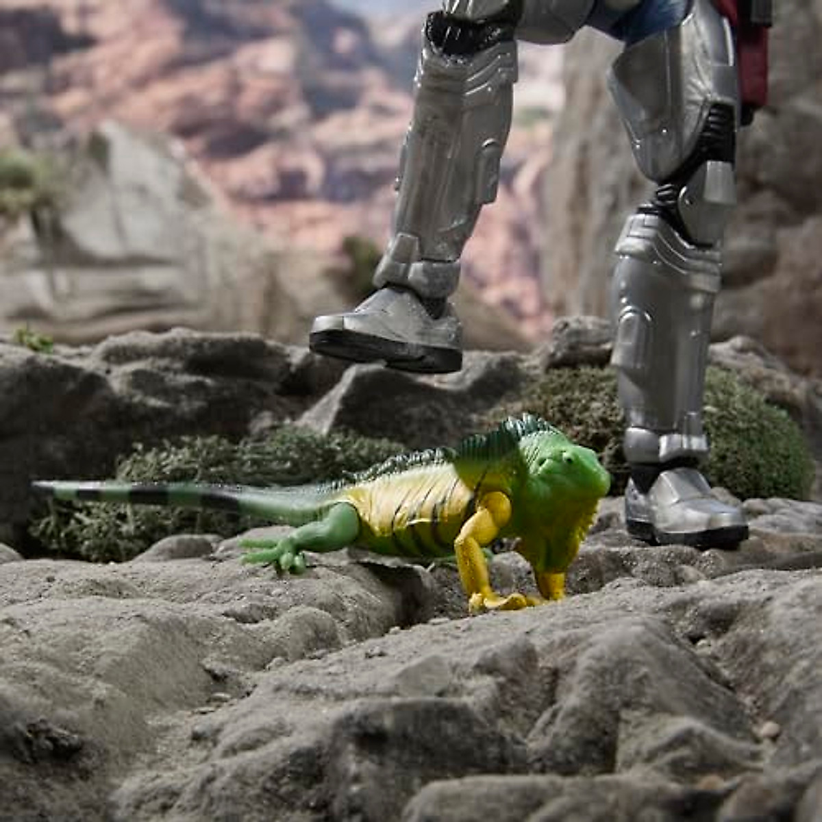 G.I. Joe Classified Series #168, Cobra Commander with Combat Armor, Collectible 6 Inch Action Figure with 7 Accessories