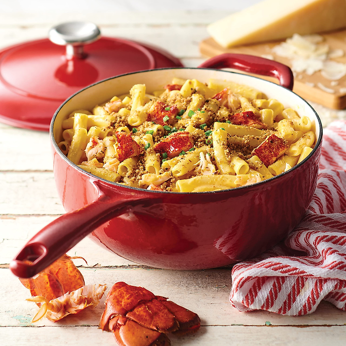 Tramontina Enameled Covered Saucier Cast Iron 3-Quart Gradated Red, 80131/061DS