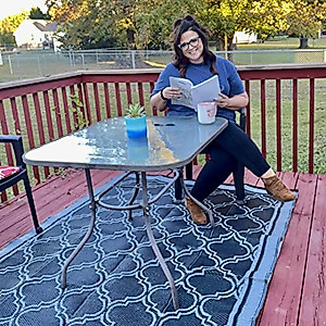 Funky Strokes Outdoor Rug 4x6 - Outdoor Rugs for Patios Clearance - Waterproof Camping Rugs for Outside Your RV, Porch, Deck, Tent, Camper Accessories - Outdoor Patio Rug (Black and Gray)