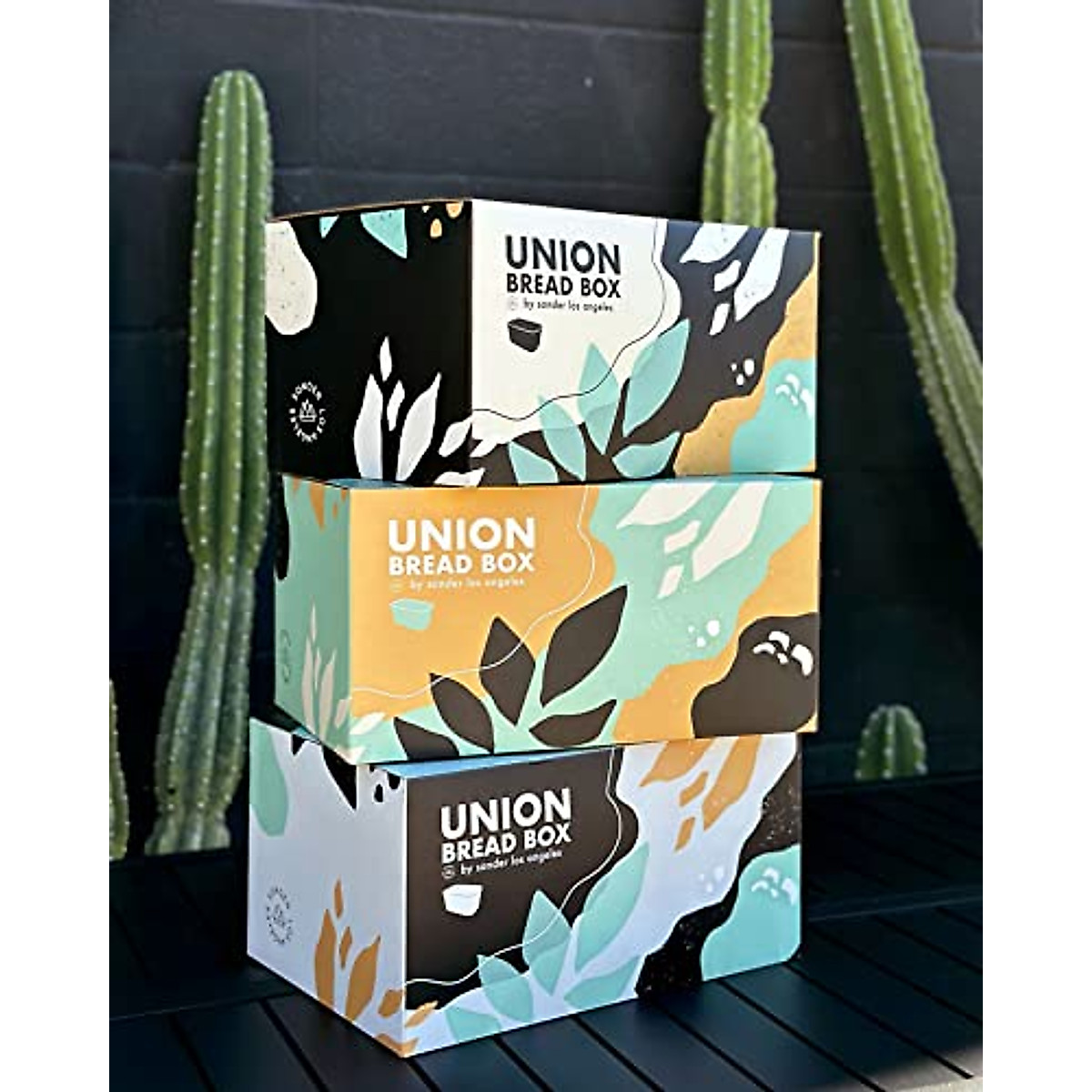 Sonder Los Angeles, Modern Bamboo Fiber (Black) Bread Box for Kitchen Countertop with Reversible Wood Serving Lid, Homemade Bread Storage 14.25 x 9.25 x 7in, Storage Bin and Bread Container