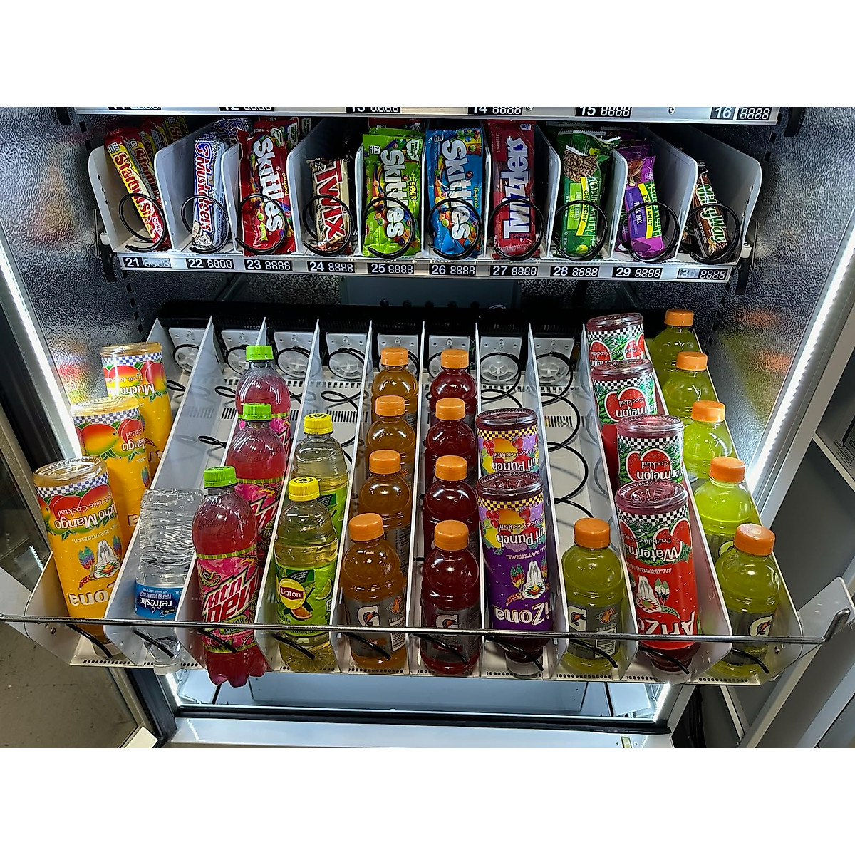 COMBO VENDING MACHINE GLASS FRONT W/CREDIT CARD READER