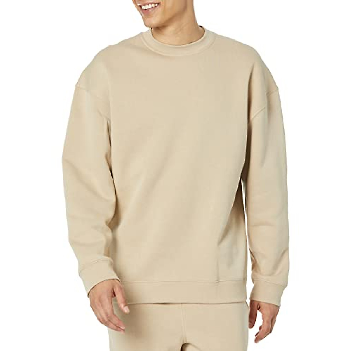 Amazon Essentials Men's Oversized-Fit Crewneck Sweatshirt (Available in Big & Tall), Tan, Large