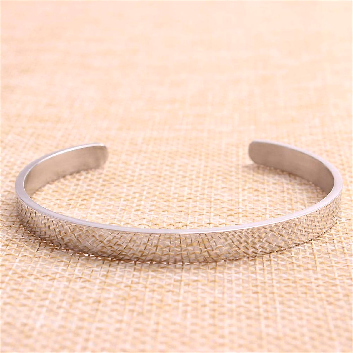 Jvvsci One Day Closer Cuff Bracelet, Long Distance Love for Army Wife, Military Girlfriend, Deployment Gift For Her Countdown LDR Love