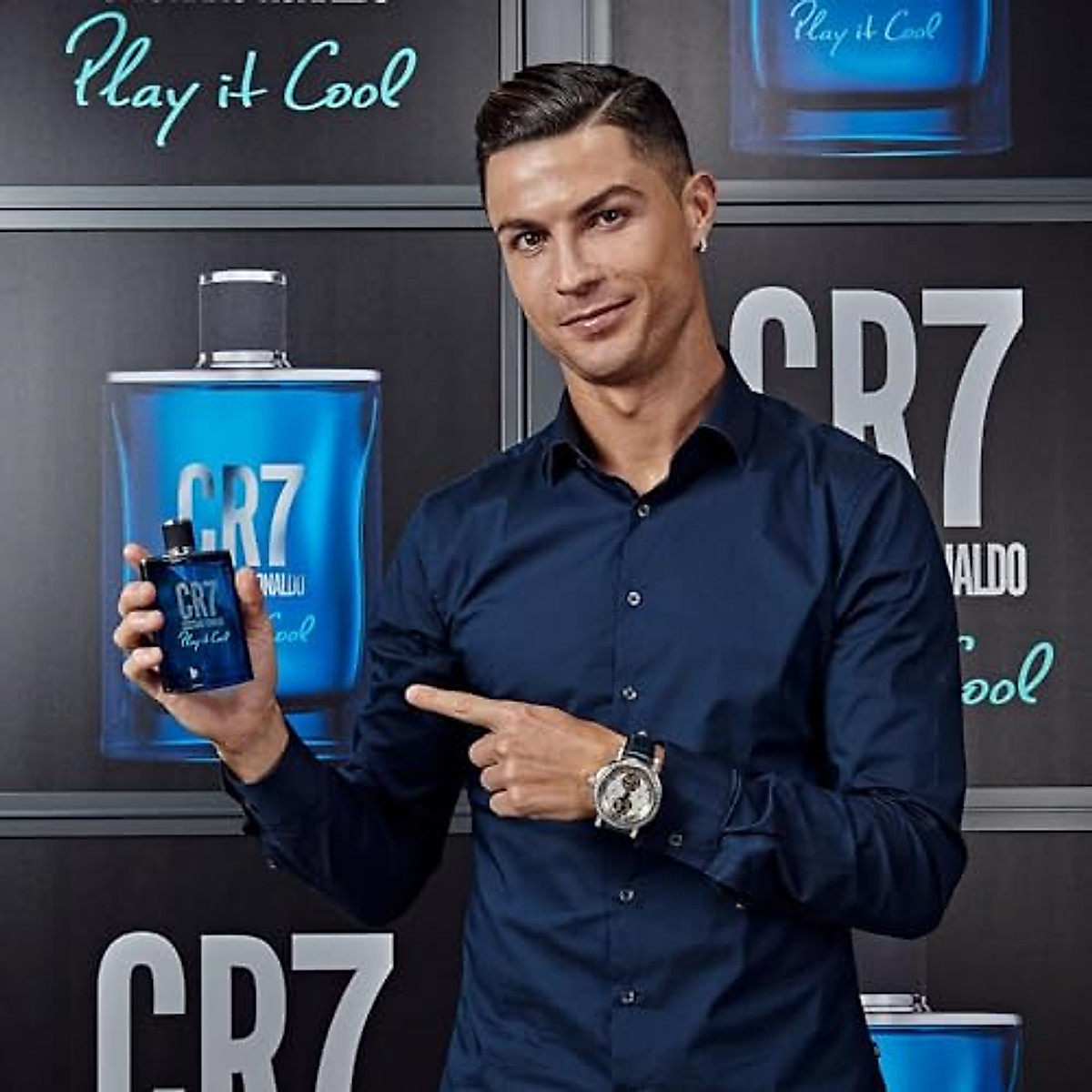 Cristiano Ronaldo CR7 Play It Cool - Blends Bright Citruses And Aromatic Fougere Notes - Fresh, Invigorating And Sensual - Light Enough For Everyday Wear - Masculine Fragrance - 1 Oz EDT Spray