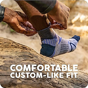 Balega Enduro Arch Support Performance Quarter Athletic Running Socks for Men and Women (1 Pair), White, Large