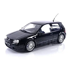 2003 Golf IV R32 Black Magic Nacre Limited Edition to 3000 Pieces Worldwide 1/18 Model Car by Otto Mobile OT964