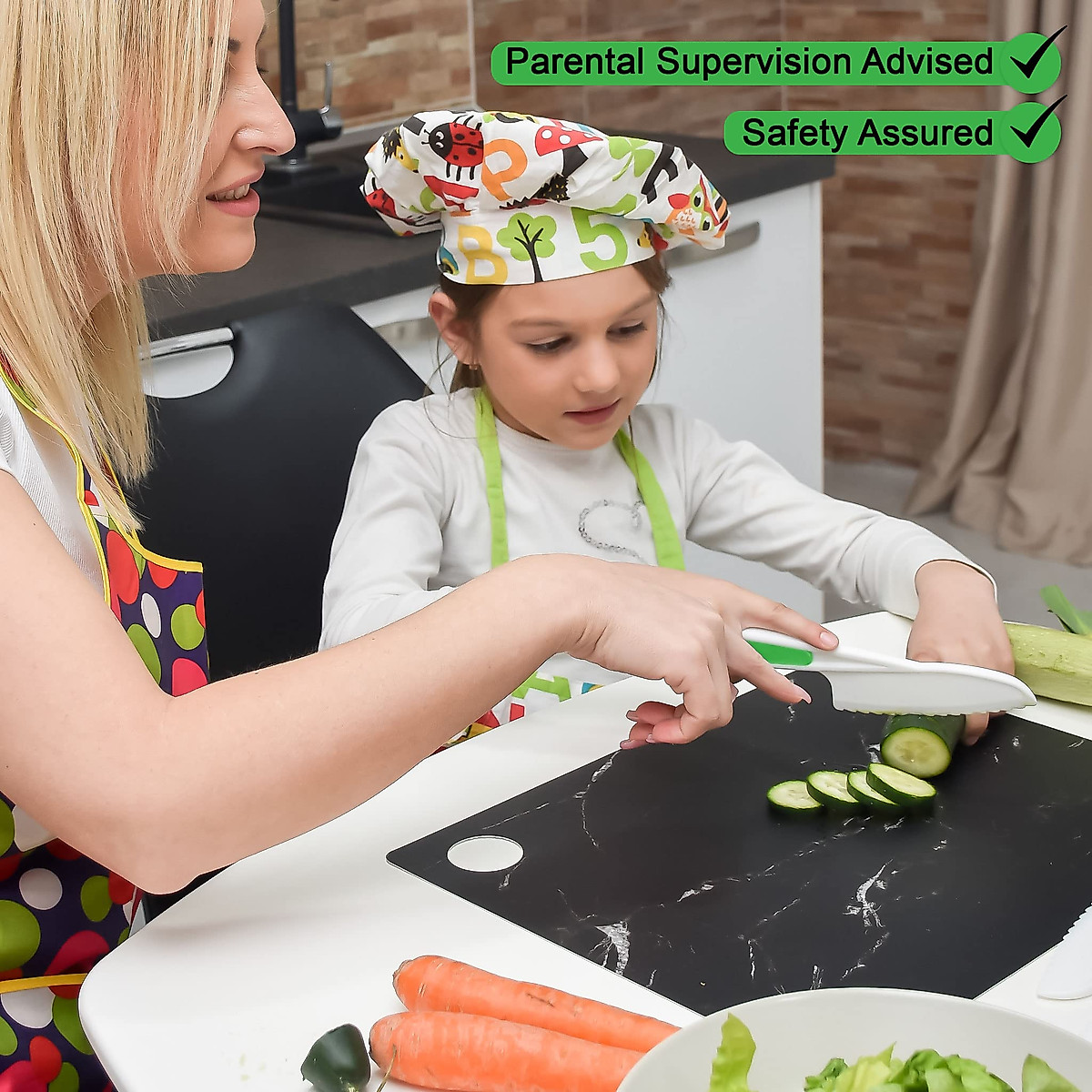 Ragazzacucine Kids Knife Set of 3 - Firm Grip, Serrated Edges & Safe – Colorful Nylon Toddler Cooking Knives to Cut Fruits, Salad, Cake, Lettuce (Green)