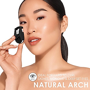 JAPONESQUE Travel Eyelash Curler, Black - Plastic Eyelash Curlers for Travel Makeup, Go Curl Lash Curler with Bonus Replacement Lash Pad - 1 Pack