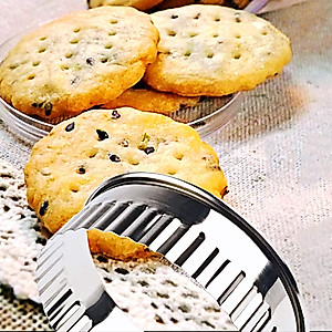 Stainless Steel Fluted Edge Round Cookie Biscuit Cutter Set 12 Pieces Graduated Ring Sizes