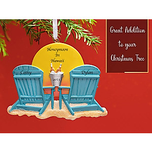 UniqXmas Personalized Beach Chair Couple Christmas Ornament 2023 | Summer Vacation Sunset & Sand Decoration for Xmas Tree | Customized Unique Honeymoon Retirement Keepsake Gift - Custom Name & Year