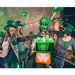 SICOHOME St Patricks Day Gift Bag 11.5"x 9" Green Buffalo Plaid Gift Bags with Tissue Paper, Happy St.Patricks Gift Wrapping Bags for Kids Classroom Party Favor Supplies