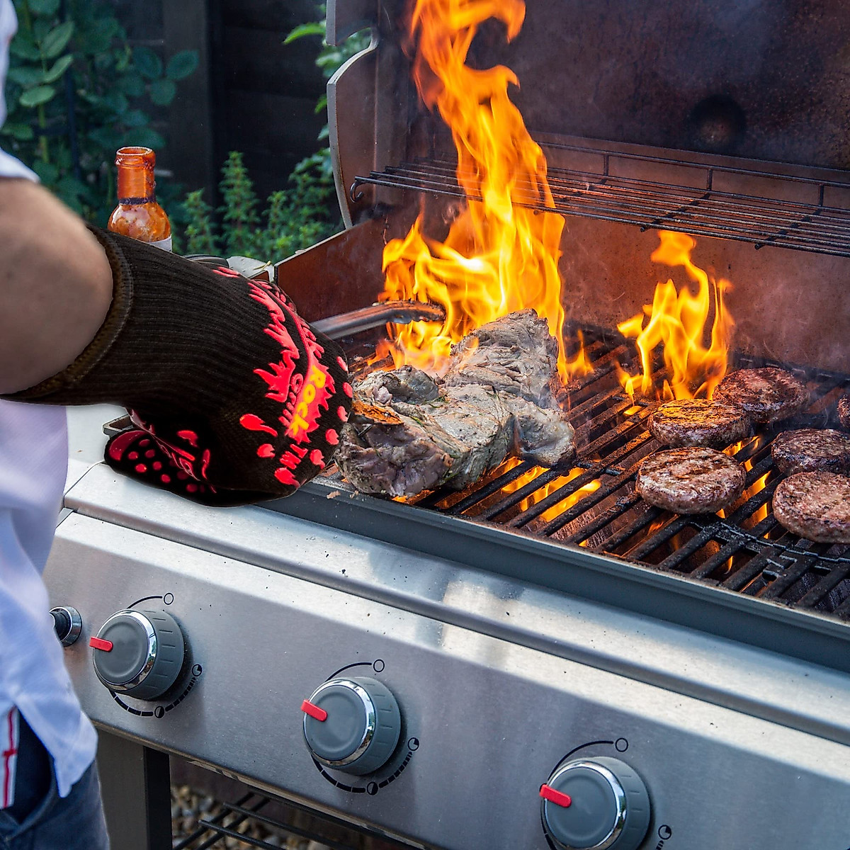 Black Rock Grill Fire & Heat Resistant Cooking Gloves 923F -28cm Silicone Safety Oven Mitts with Fingers- Gloves for Grilling, BBQ, Fireplace, Lava Stones, EN407,EN388, EN ISO 21420 Certified (Medium)