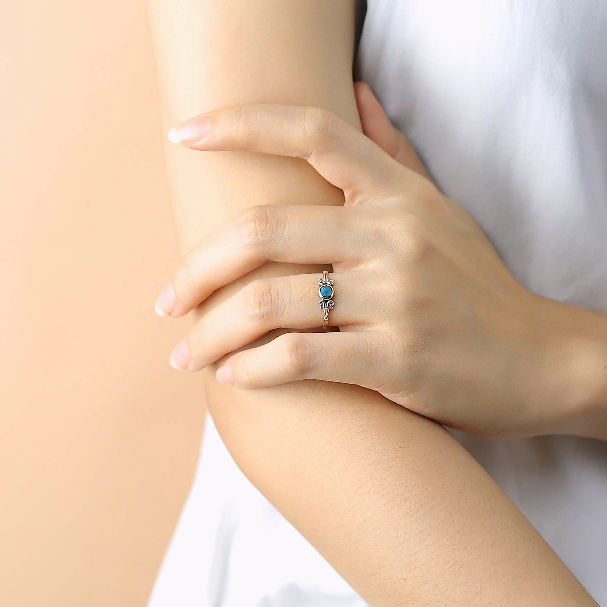 Boma Jewelry Sterling Silver Round Turquoise Ring with Scrolling Side Detail (5)