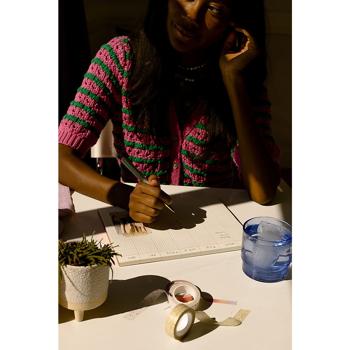 DesignWorks Ink 8" x 10" Large Retro Grid Tear Off Notepad - Stylish Memo Pad with 60 Planner Sheets, To-Do List & Reminders | Aesthetic Desk Accessories & Office Supplies, Off White (PP810-2022)