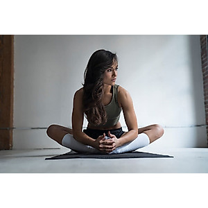 Strideline Basic Crew Socks | Quad-Ply Yarn Padding, Direct Compression and Zoned Cushioning, 3 Pack (White, Medium-Large)