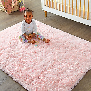 Ophanie Light Pink Area Rugs for Bedroom Girls, 4x6 Kids Fluffy Fuzzy Furry Shag Carpet, Plush Soft Cute Baby Shaggy Bedside Indoor Floor Rug for Teen Dorm Home Decor Aesthetic, Nursery