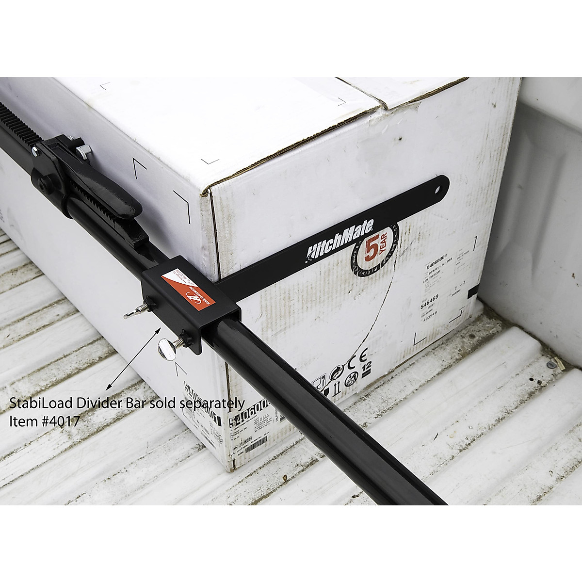 Heininger 4016 HitchMate Cargo Stabilizer Bar for Full-Size Trucks,Black
