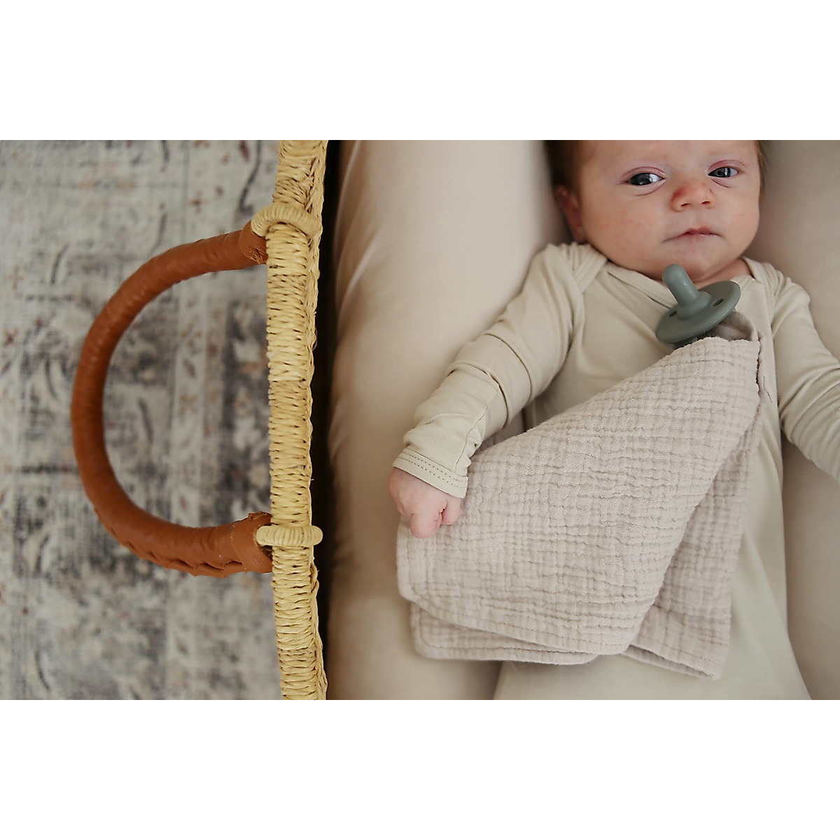 Marlowe & Co Organic Cotton Muslin Baby Blanket with Snap Closure, 15 in x 15 in Lovey with Holder (Natural Sand)