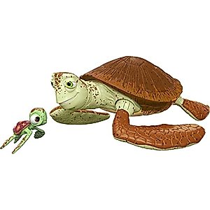 Disney Pixar Featured Favorites Crush & Squirt Finding Nemo Collectable Turtle Figures, Highly Posable with Authentic Look, Collectors Gift Ages 6 Years & Up