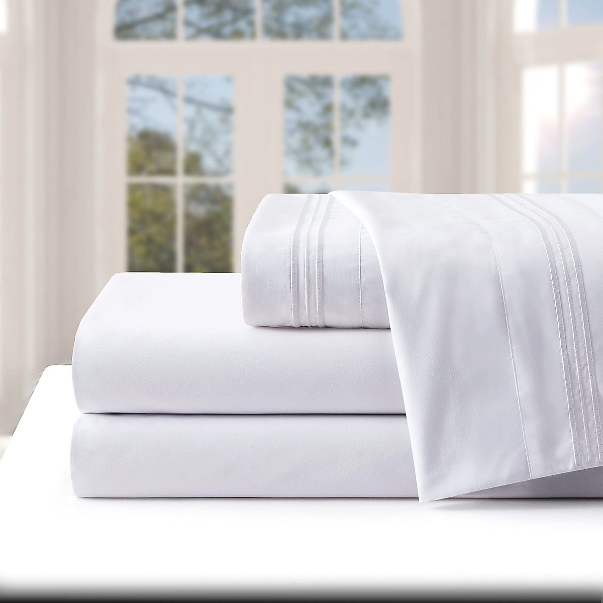 Manyshofu Extra Deep Pocket Queen Sheet Sets - Hotel Luxury 1800 Thread Count Sheets & Pillowcases - Microfiber Bedding Set up to 24" Mattress - Pure White Bed Sheets 18-24 Inch Deep Pockets - 4 Piece