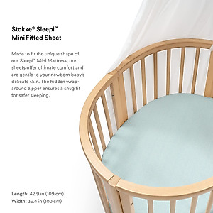 Stokke Sleepi Mini Fitted Sheet, Dots Sage - Soft Sheets for Sweet Dreams - Made for The Oval Sleepi Mini Mattress - Safe, Stylish & Washable - 100% Fine Cotton Percale