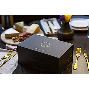 VERRE ESPRIT Mr and Mrs Wine Glasses, Stemless Wedding Glasses for Bride and Groom, Bride and Groom Glasses with Gold Lettering, Mr and Mrs Glasses set of 2, Crystal Wedding Wine Glasses