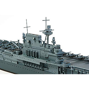Tamiya 31712 1/700 US Aircraft Carrier Yorktown Plastic Model Kit