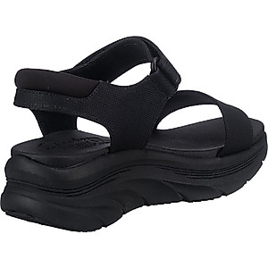 Skechers Cali Women's Women's D'LUX Walker-New Block Sport Sandal, Black/Black, 6