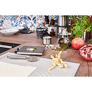 RÖSLE Lunch Box - Food Storage Box - 18/10 Stainless Steel - Hygienic and Taste-Neutral Jar - Dishwasher Safe, 8 cm