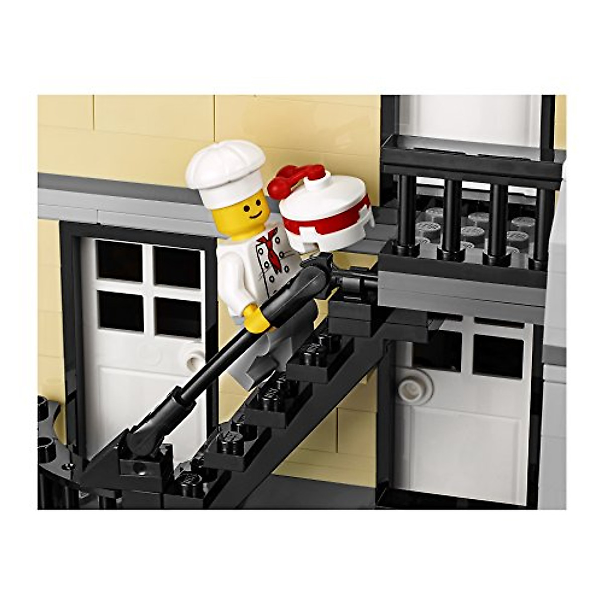 LEGO Creator Expert Assembly Square 10255 Building Kit (4002 Pieces)