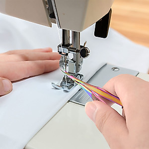 CGBE 4.5 Inch Embroidery Sewing Scissor, Spring Action Curved Blade Eyebrow Trimming Scissor Curved Tip Thread Scissor for Ear Nose Mustache Sewing, Arts & Craft (Color)