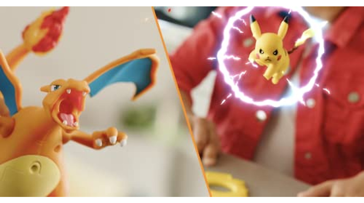 Pokemon Charizard Deluxe Interactive Figure with Pikachu Launcher